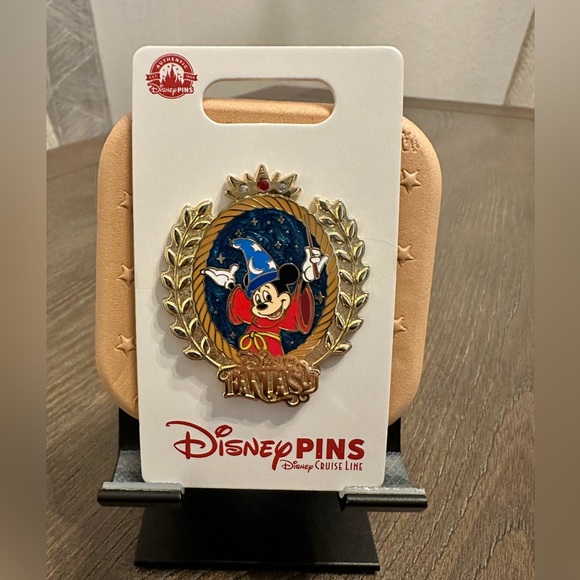 Disney Cruise Pin Trading